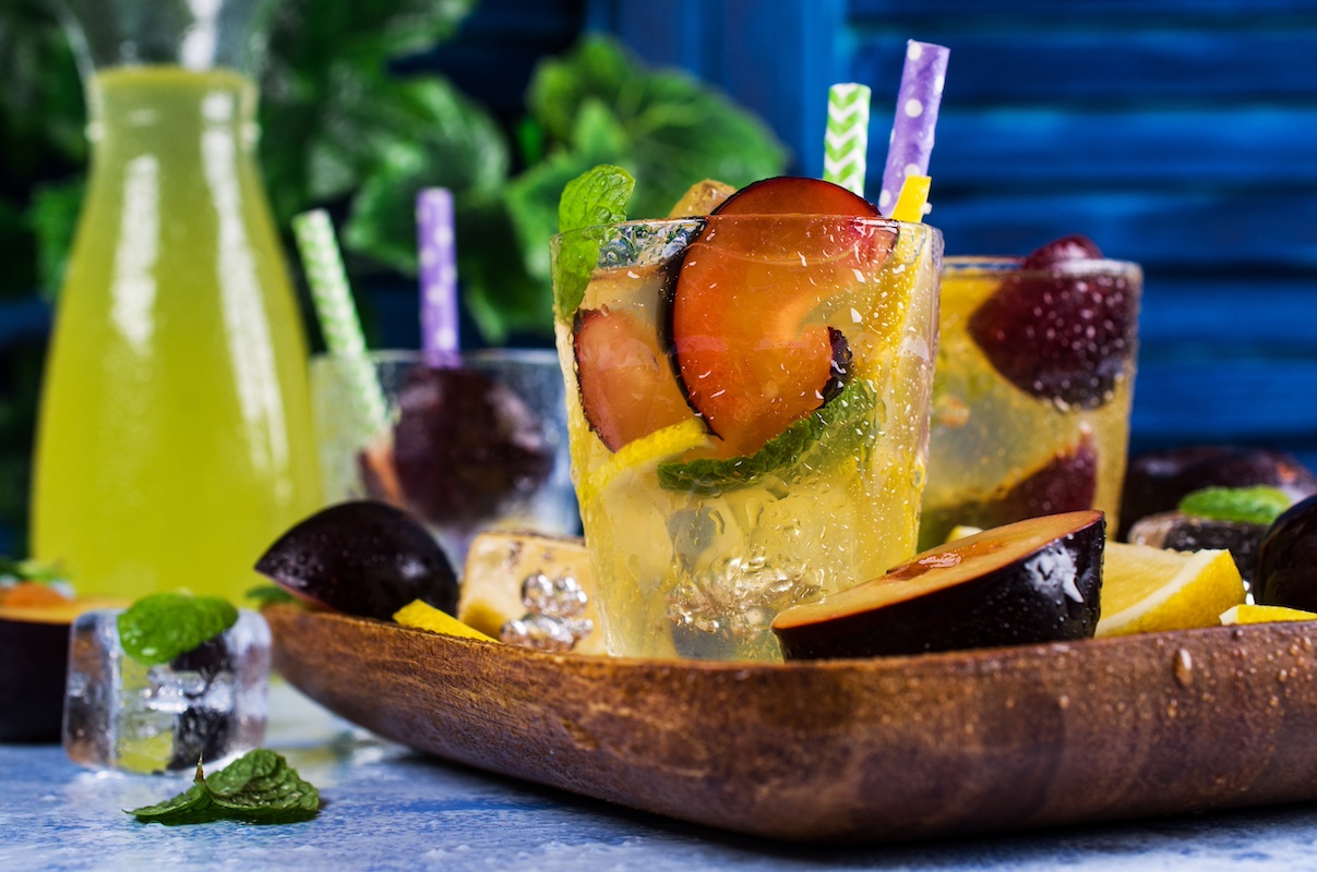 Cocktail alla frutta: come preparare drink freschi e gustosi - Drinkabile